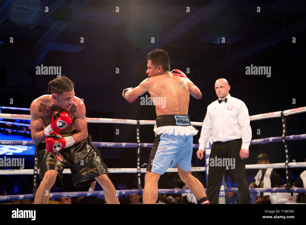 Mexican boxing legends hi-res stock photography and images - Alamy