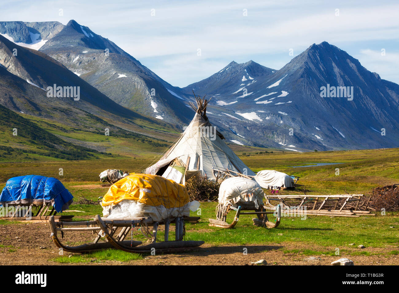 Nenets Tent High Resolution Stock Photography and Images - Alamy