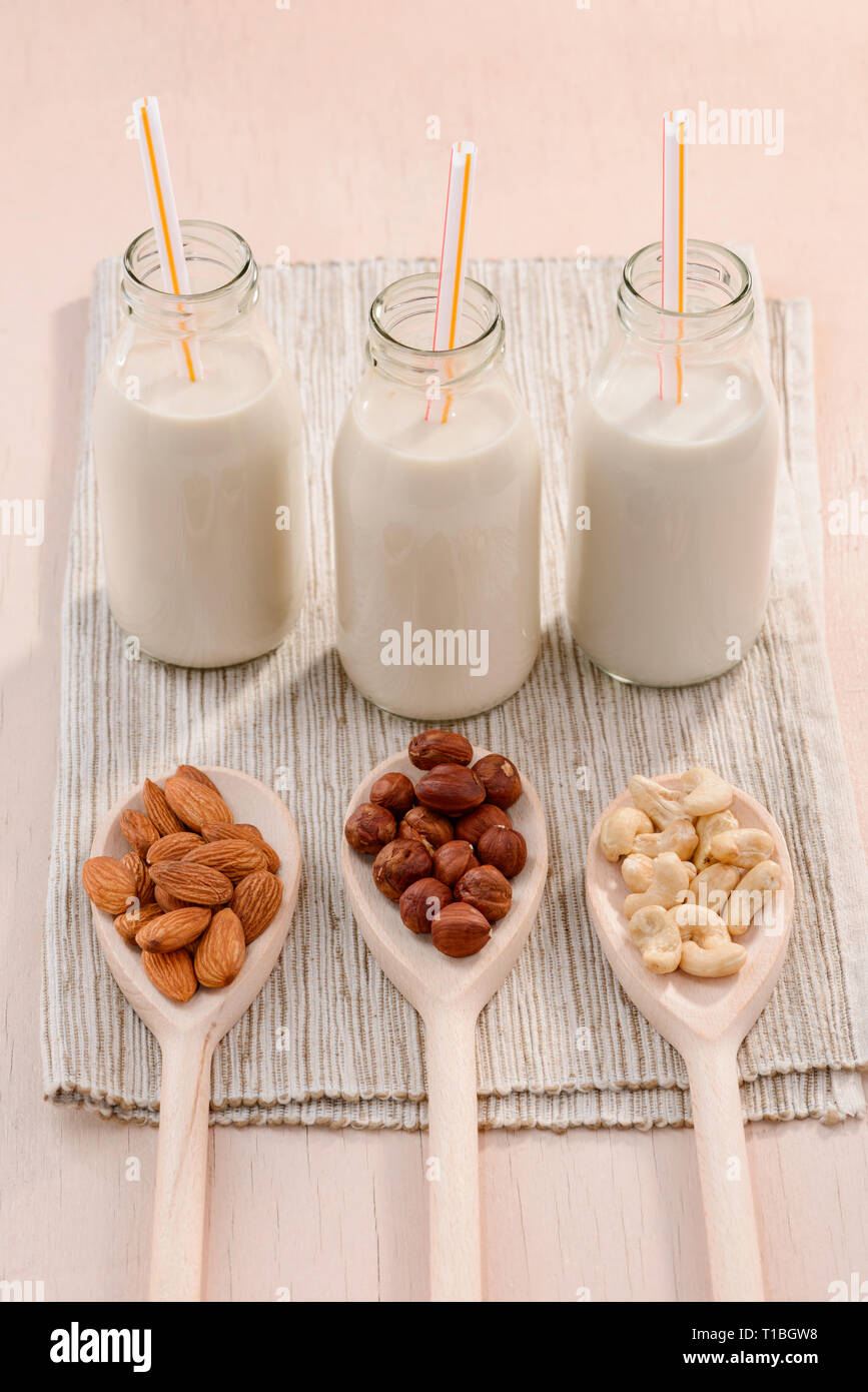 Nut intolerance hi-res stock photography and images - Alamy