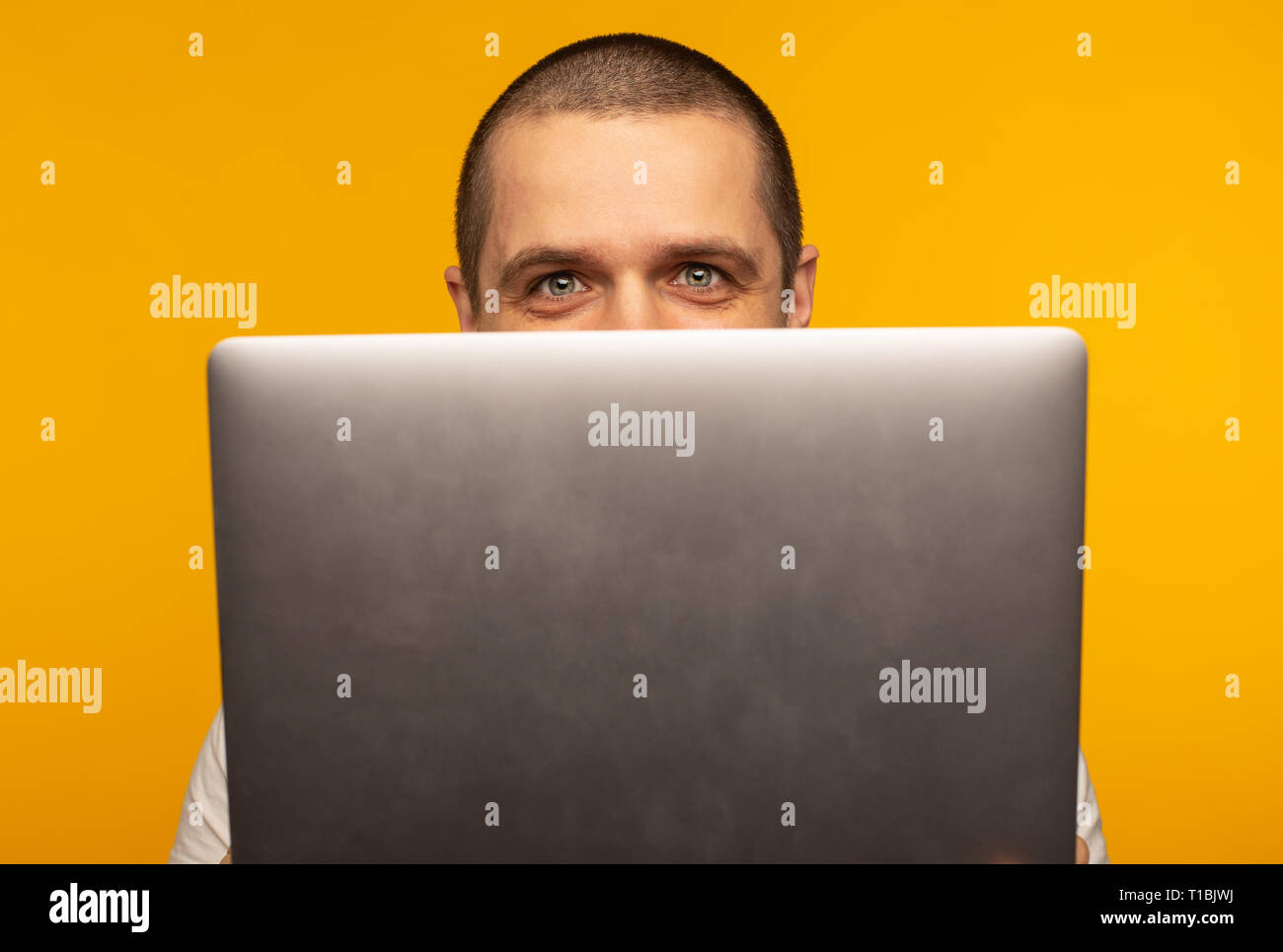 Professional programmer hi-res stock photography and images - Alamy