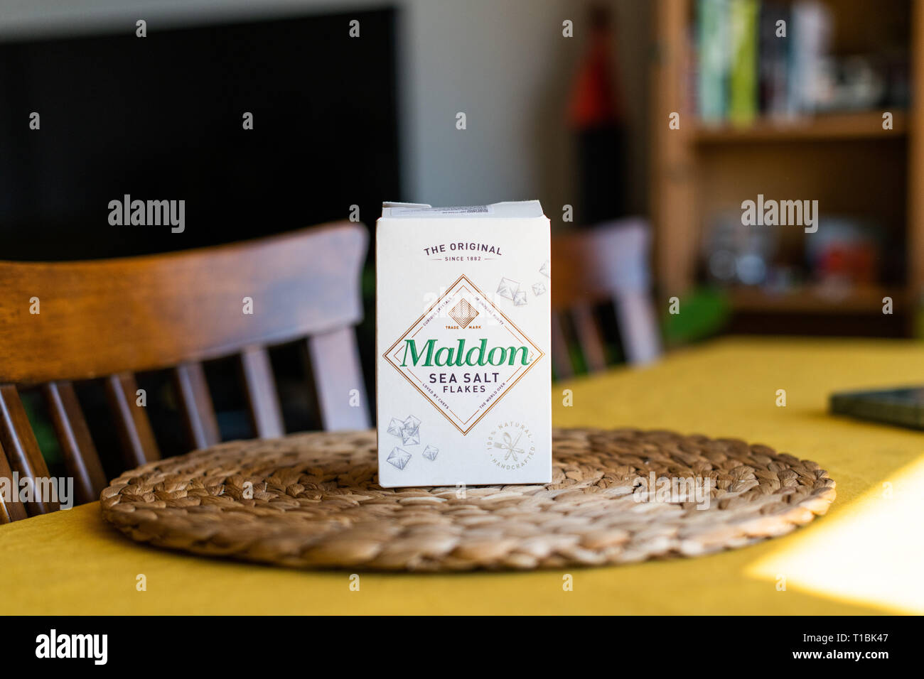 Table salt box hi-res stock photography and images - Alamy