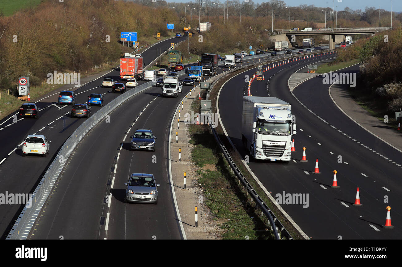 Kent if traffic grinds to hi-res stock photography and images - Alamy