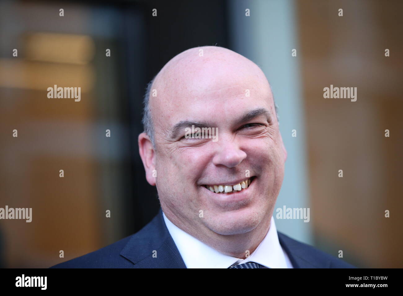 Mike lynch leaves rolls building hi-res stock photography and images ...