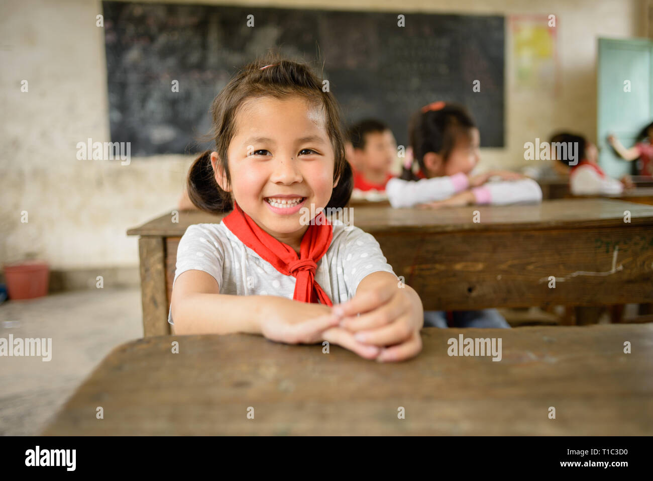 Child studying 6 8 hi-res stock photography and images - Alamy