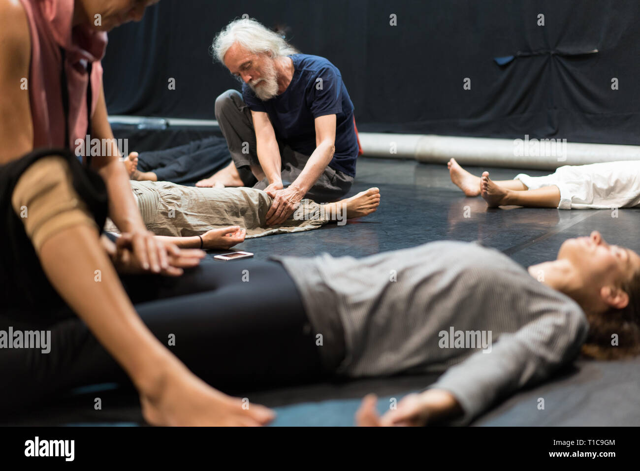 Somatic, bodywork, massage, somatic therapy, dance movement therapy, BMC, Feldenkrais method ...