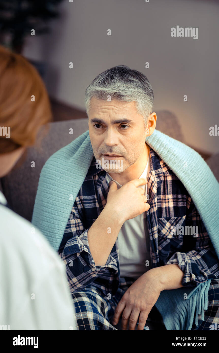 Pale looking patient hi-res stock photography and images - Alamy