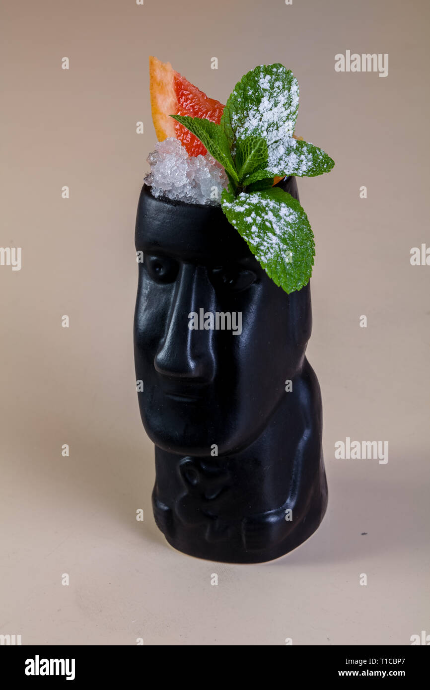 Hawaii cocktail bar drink Stock Photo - Alamy