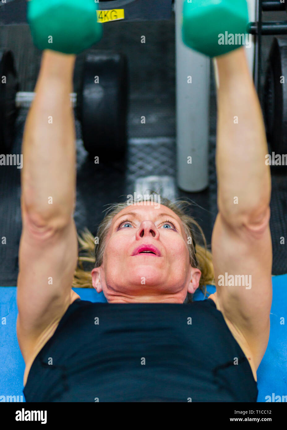 Female body builder hi-res stock photography and images - Alamy