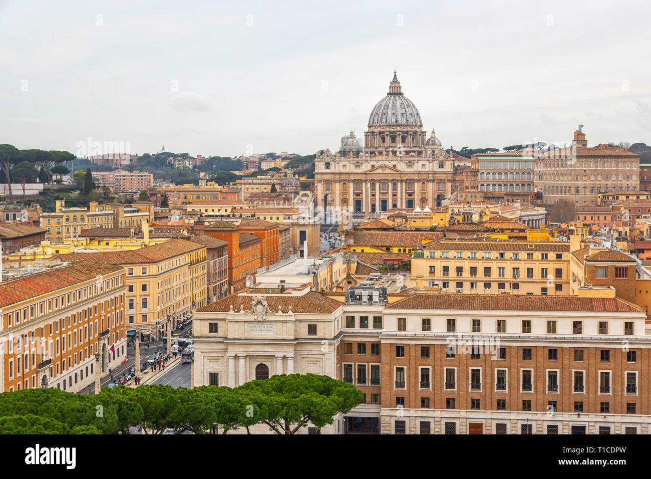 Rome city Vatican skyline view Stock Photo - Alamy