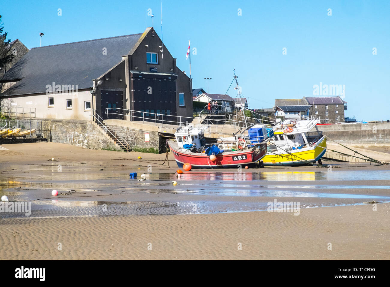 Cardigan bay lifeboat station hi-res stock photography and images - Alamy