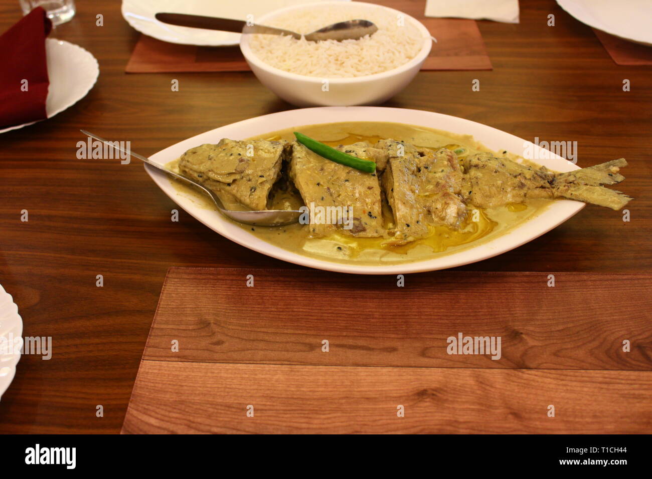 Hilsa fish hi-res stock photography and images - Alamy