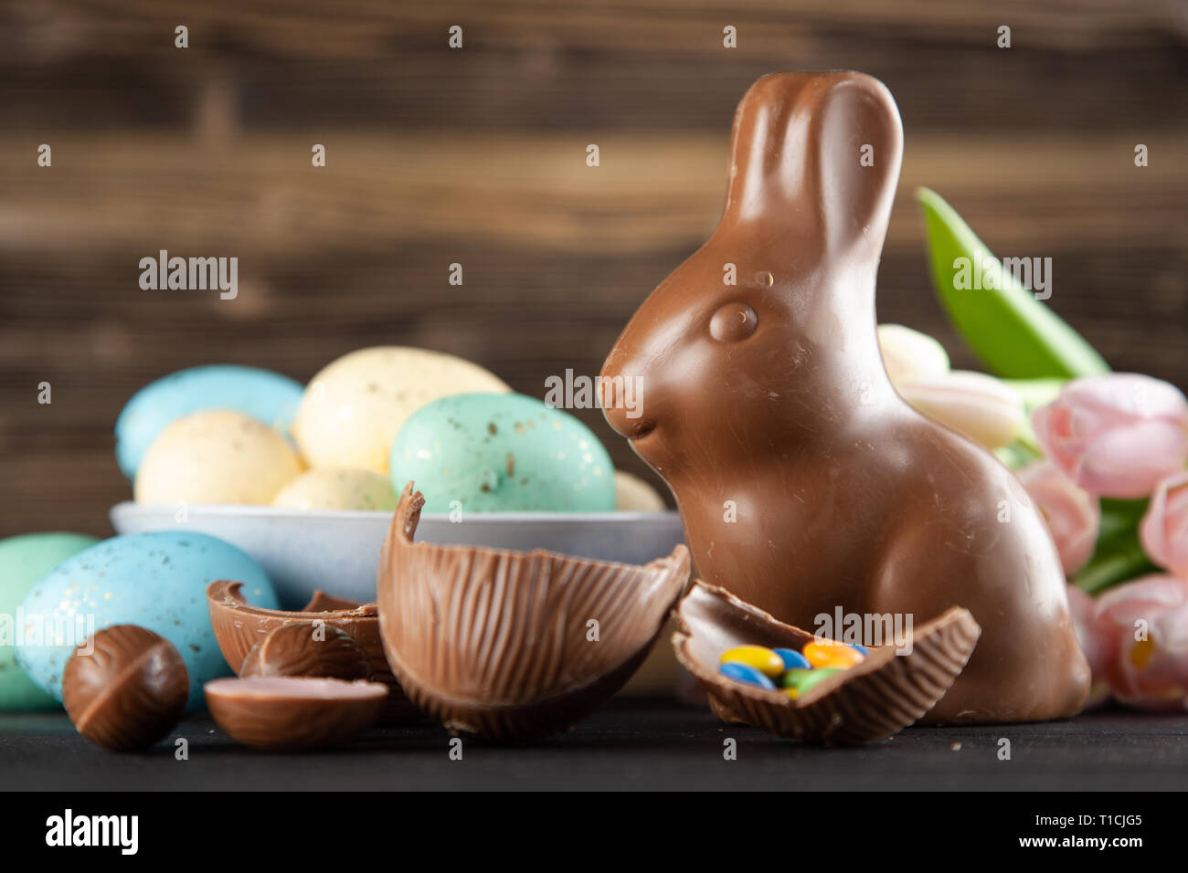 Easter chocolate bunny and eggs Stock Photo - Alamy
