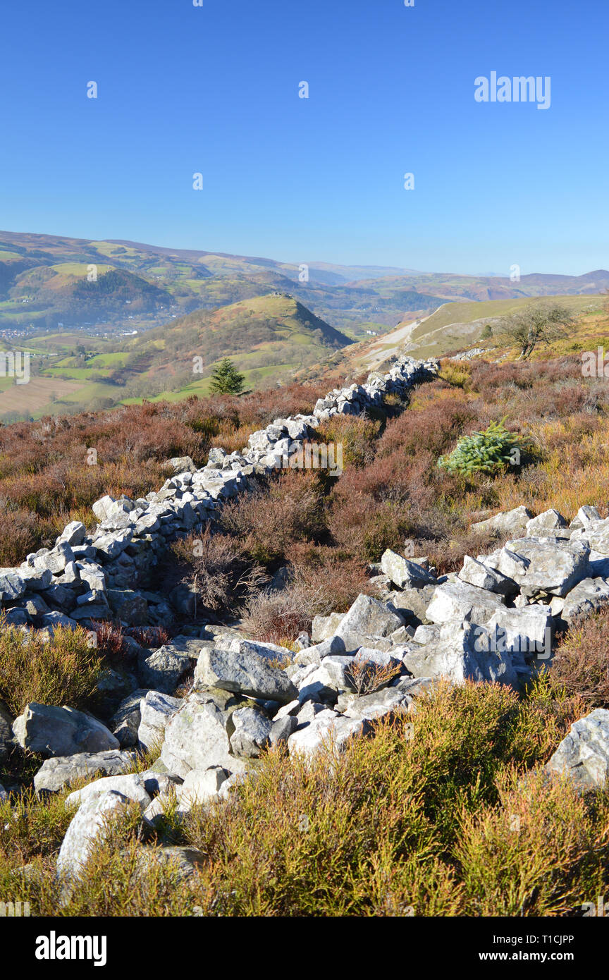 Panorama walk on Eglwyseg mountain in early spring sunshine, Llangollen ...