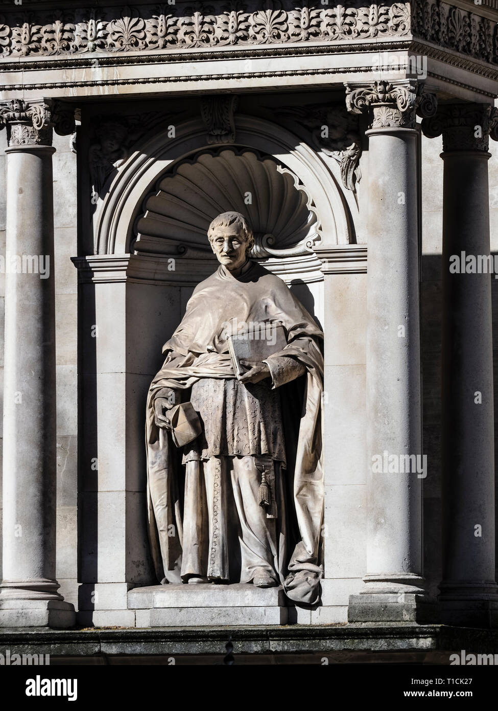 Cardinal newman london hi-res stock photography and images - Alamy