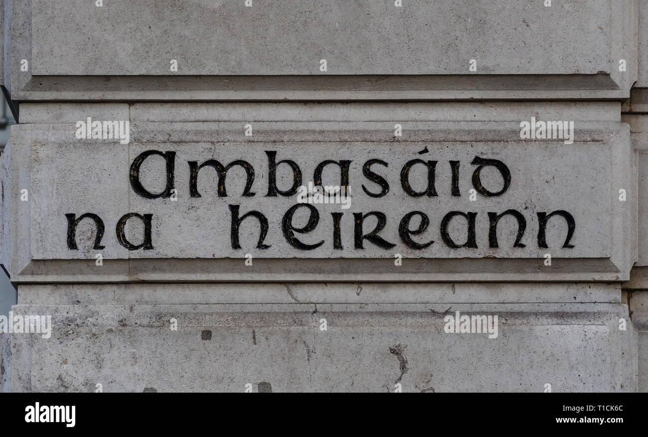 Irish embassy hi-res stock photography and images - Alamy