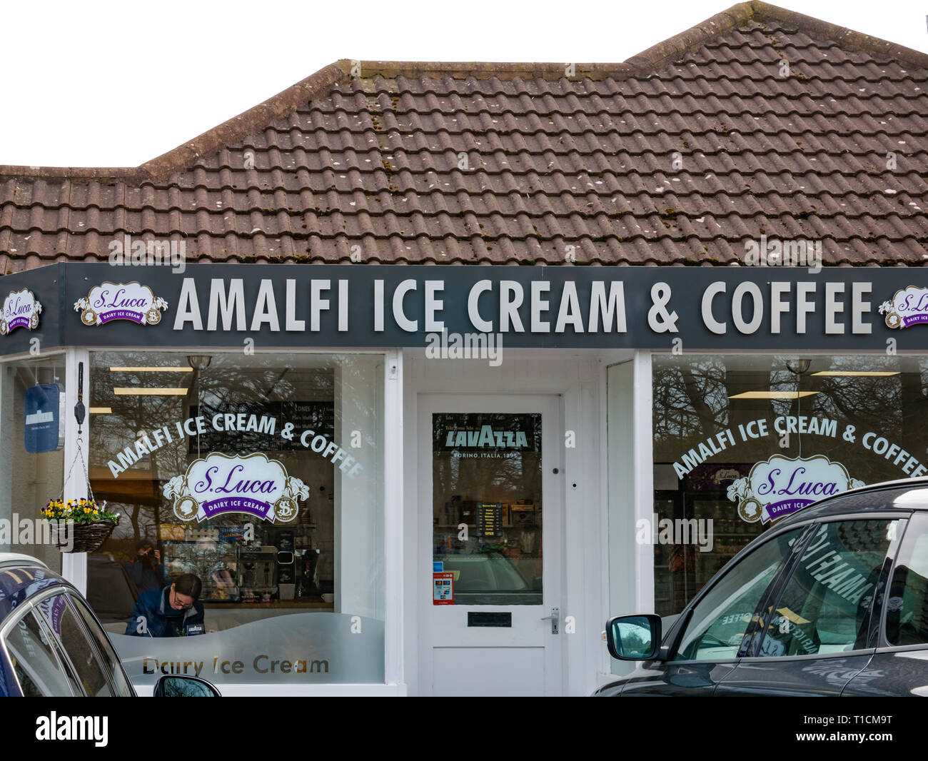 Cafe ice cream coffee shop hi-res stock photography and images - Alamy