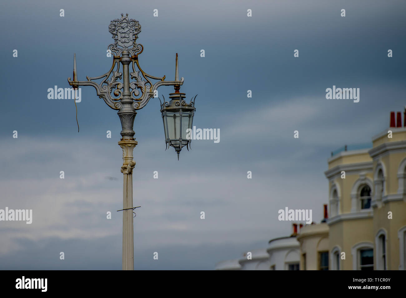 Ornamental street lights hi-res stock photography and images - Alamy