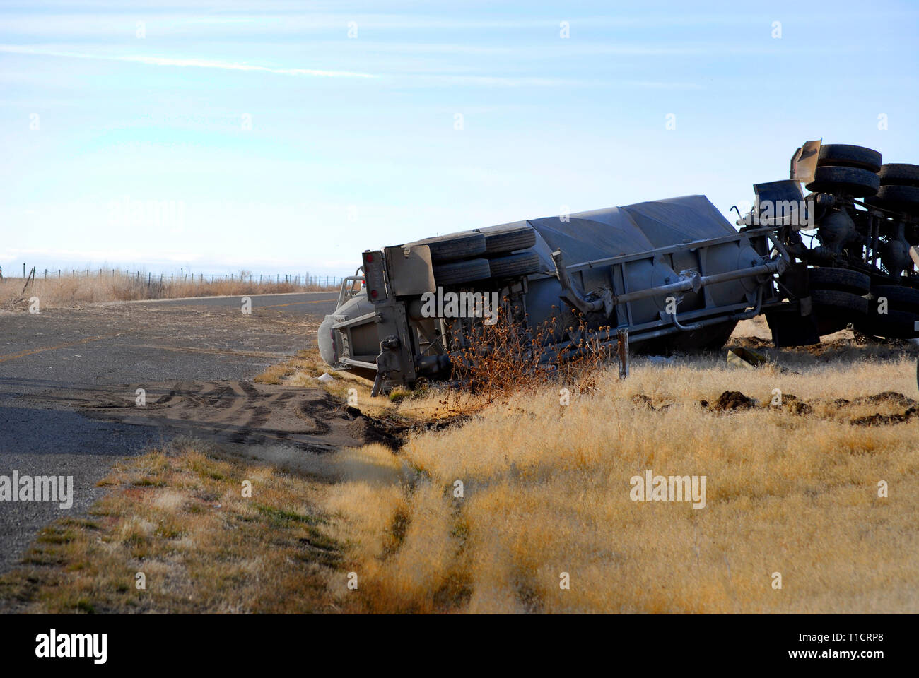Wrecked pickup truck hi-res stock photography and images - Alamy