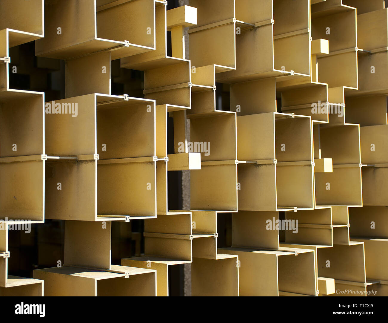 Irregular wall cladding hi-res stock photography and images - Alamy