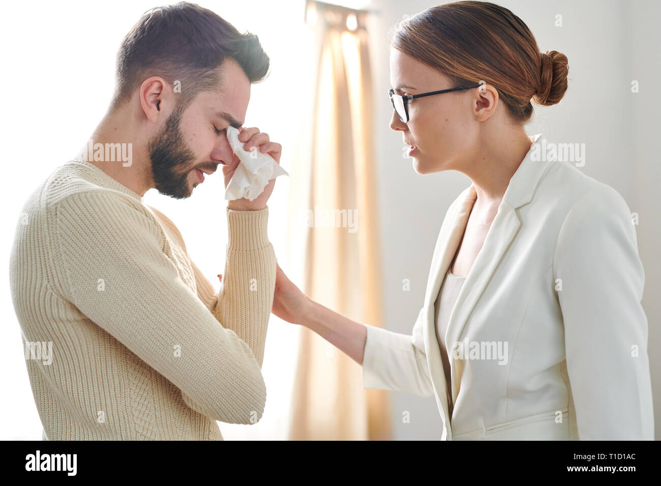Supportive advice hi-res stock photography and images - Alamy