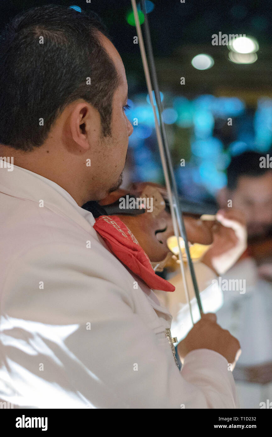 Mariachi tradition hi-res stock photography and images - Alamy