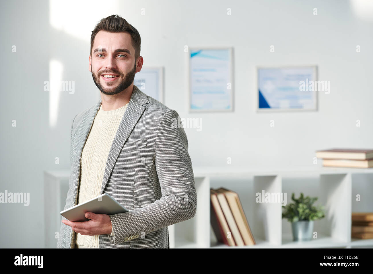 Employee at work Stock Photo - Alamy