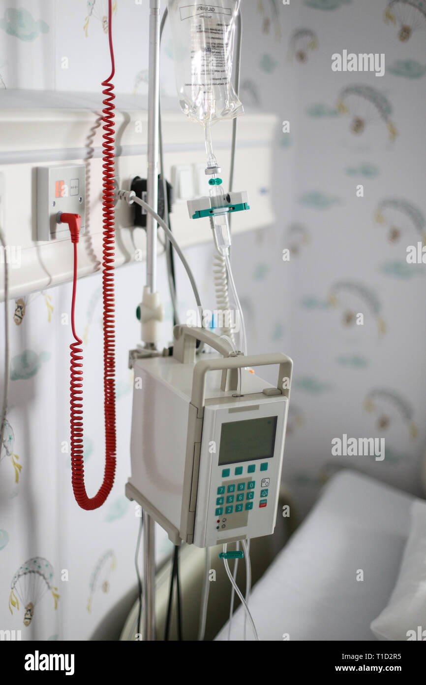 Pediatric icu hi-res stock photography and images - Alamy