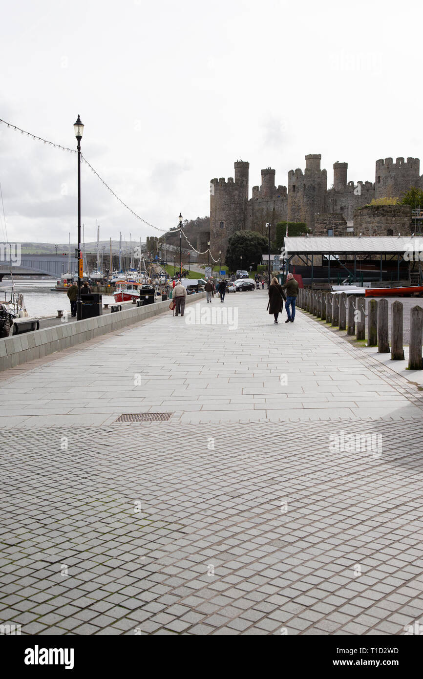 Castle Quay Waterfront High Resolution Stock Photography and Images - Alamy