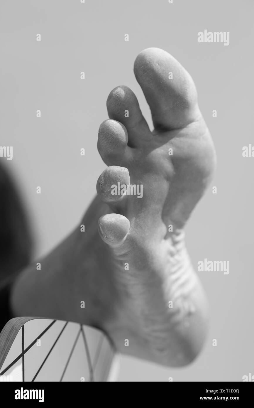 Close-Up of Bottom of Mid-Adult Woman's Bare Foot Stock Photo - Alamy
