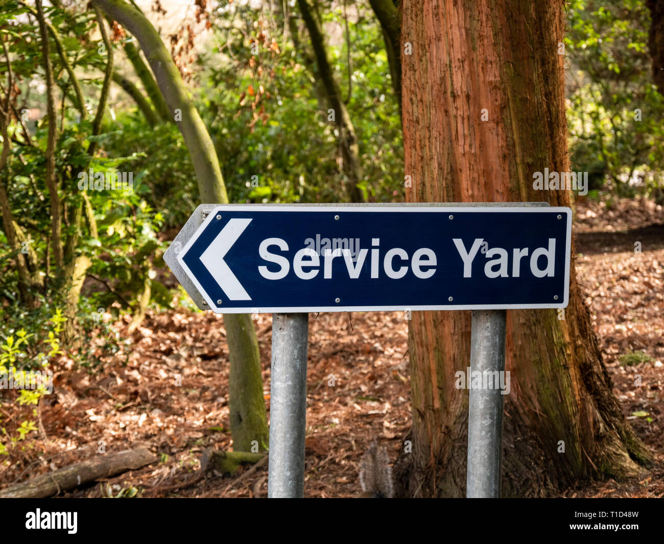 Service Yard High Resolution Stock Photography and Images - Alamy