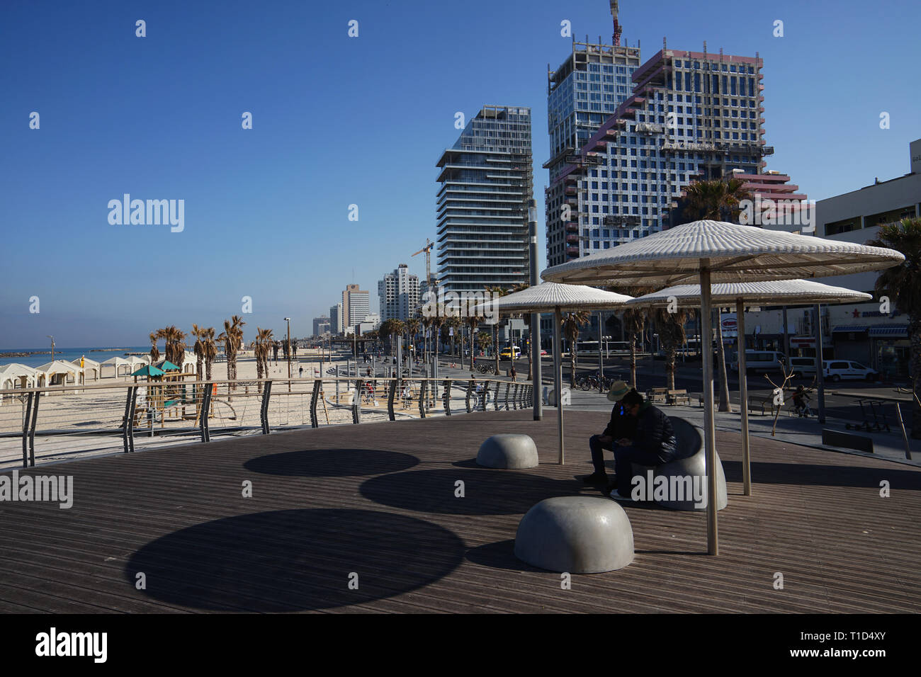 Tel aviv beach secure cabin hi-res stock photography and images - Alamy