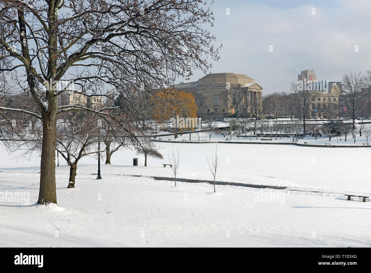 Cleveland ohio park wintertime hi-res stock photography and images - Alamy