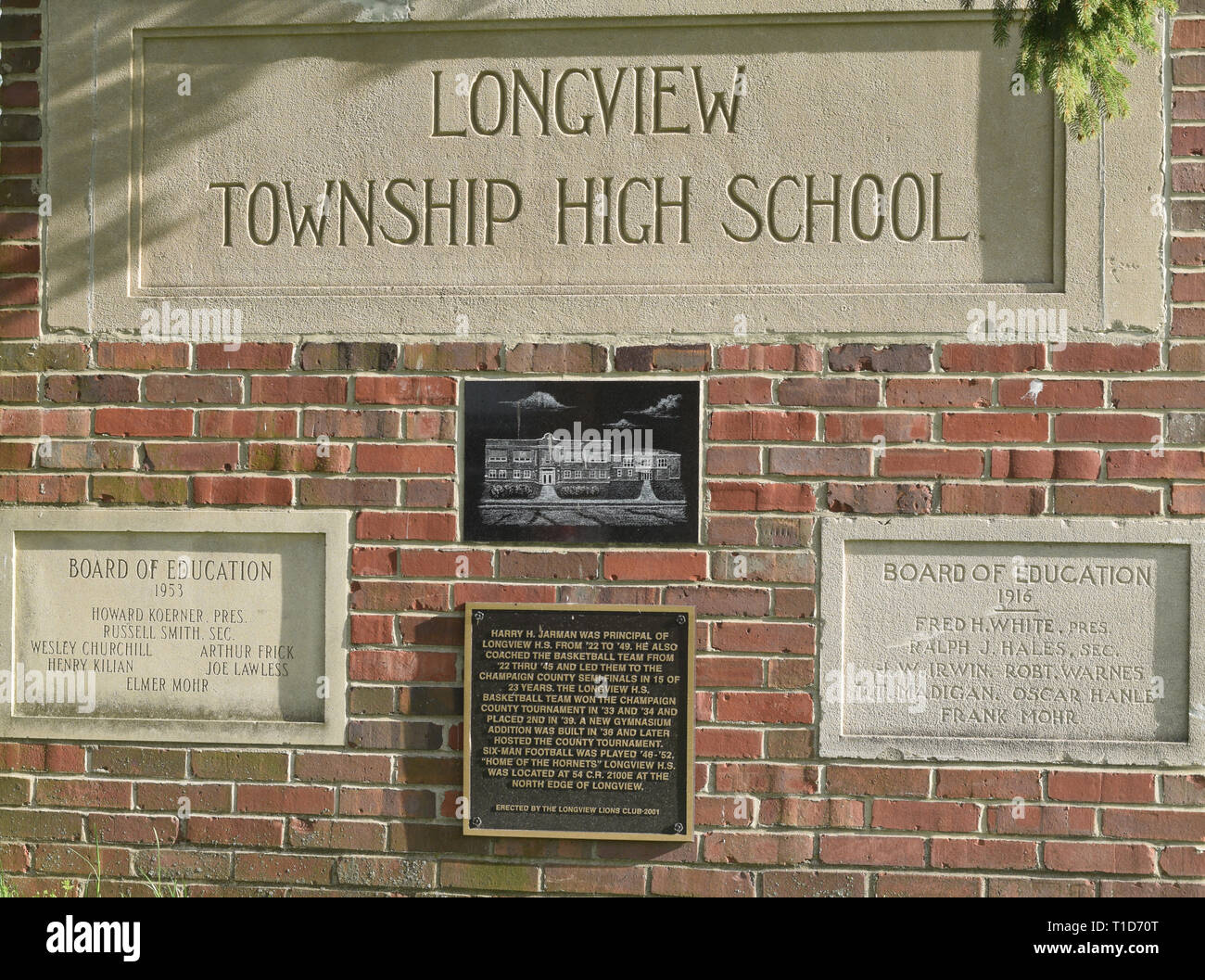 Longview Township High School sign -- Longview Illinois Stock Photo - Alamy
