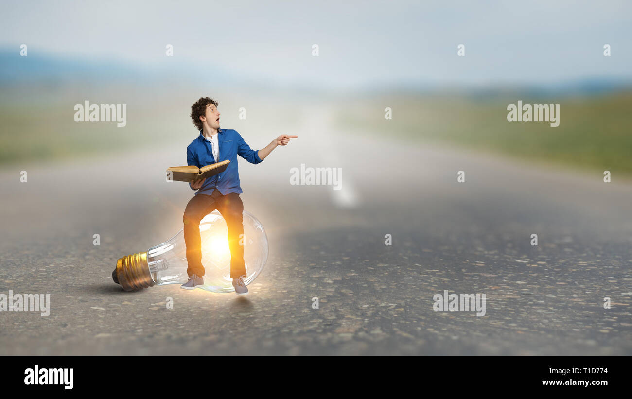 Broaden hi-res stock photography and images - Alamy