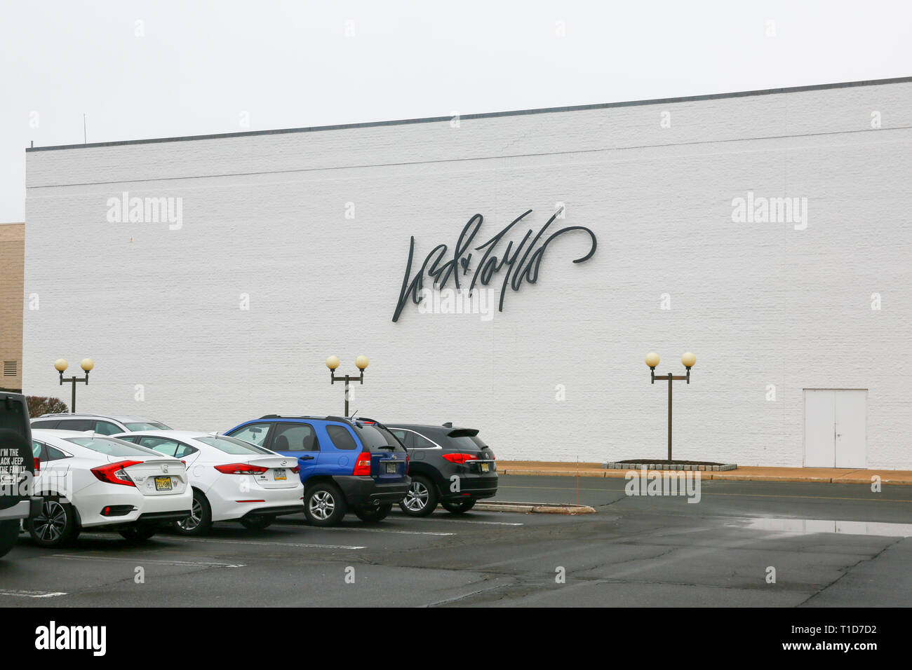 Lord and taylor jersey hi-res stock photography and images - Alamy