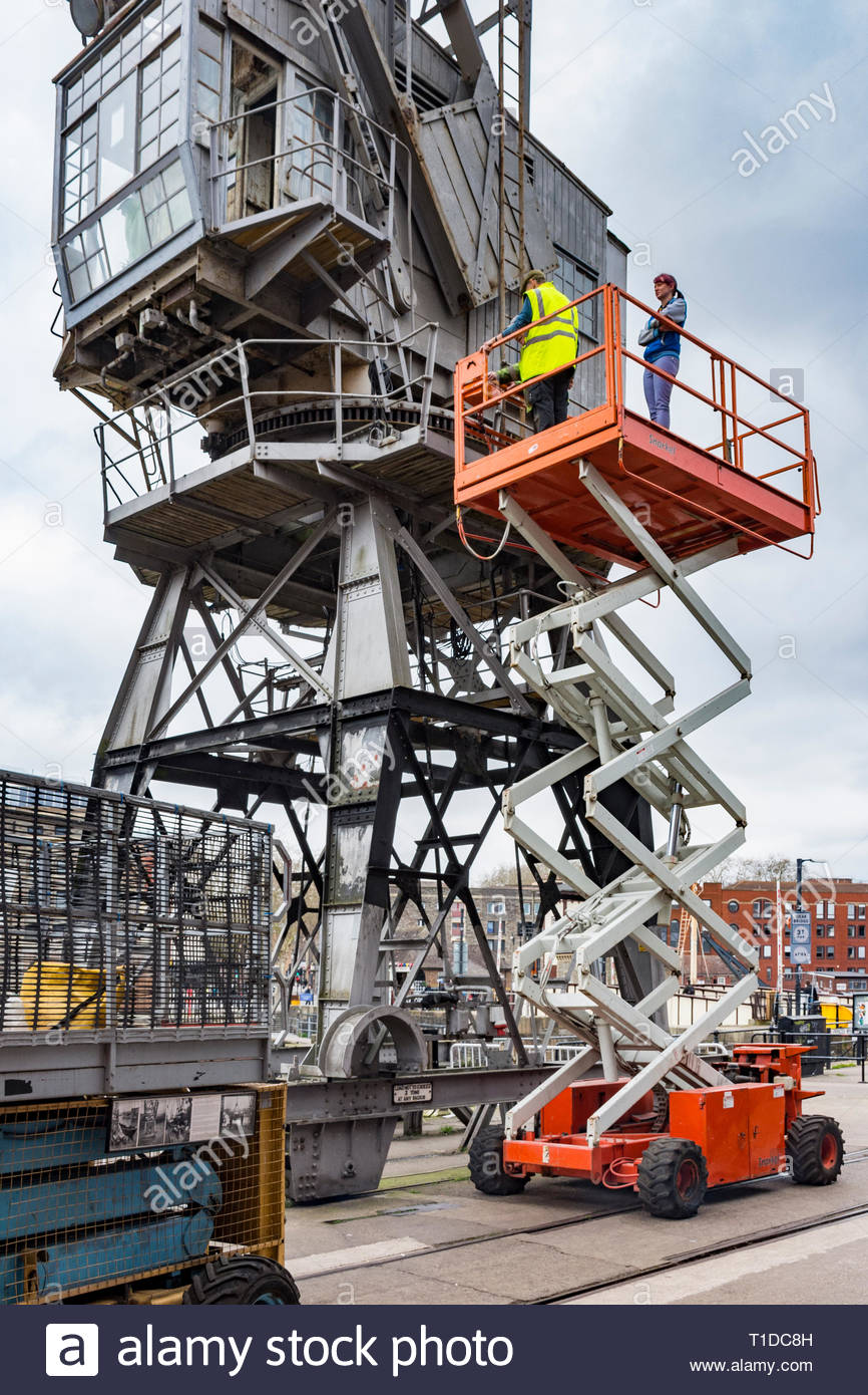Historic Cranes High Resolution Stock Photography and Images - Alamy