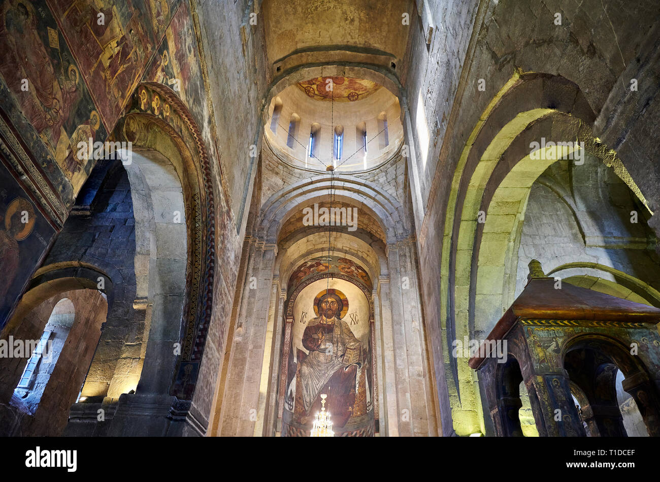 Pictures & images of the interior main aisle and apse fresco depicting ...