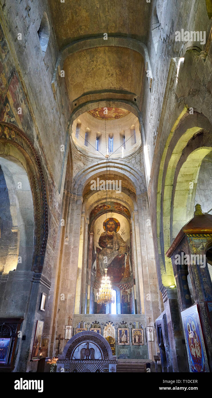 Pictures & images of the interior main aisle and apse fresco depicting ...