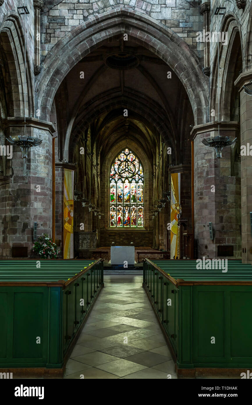 Stained glass windows scotland hi-res stock photography and images - Alamy