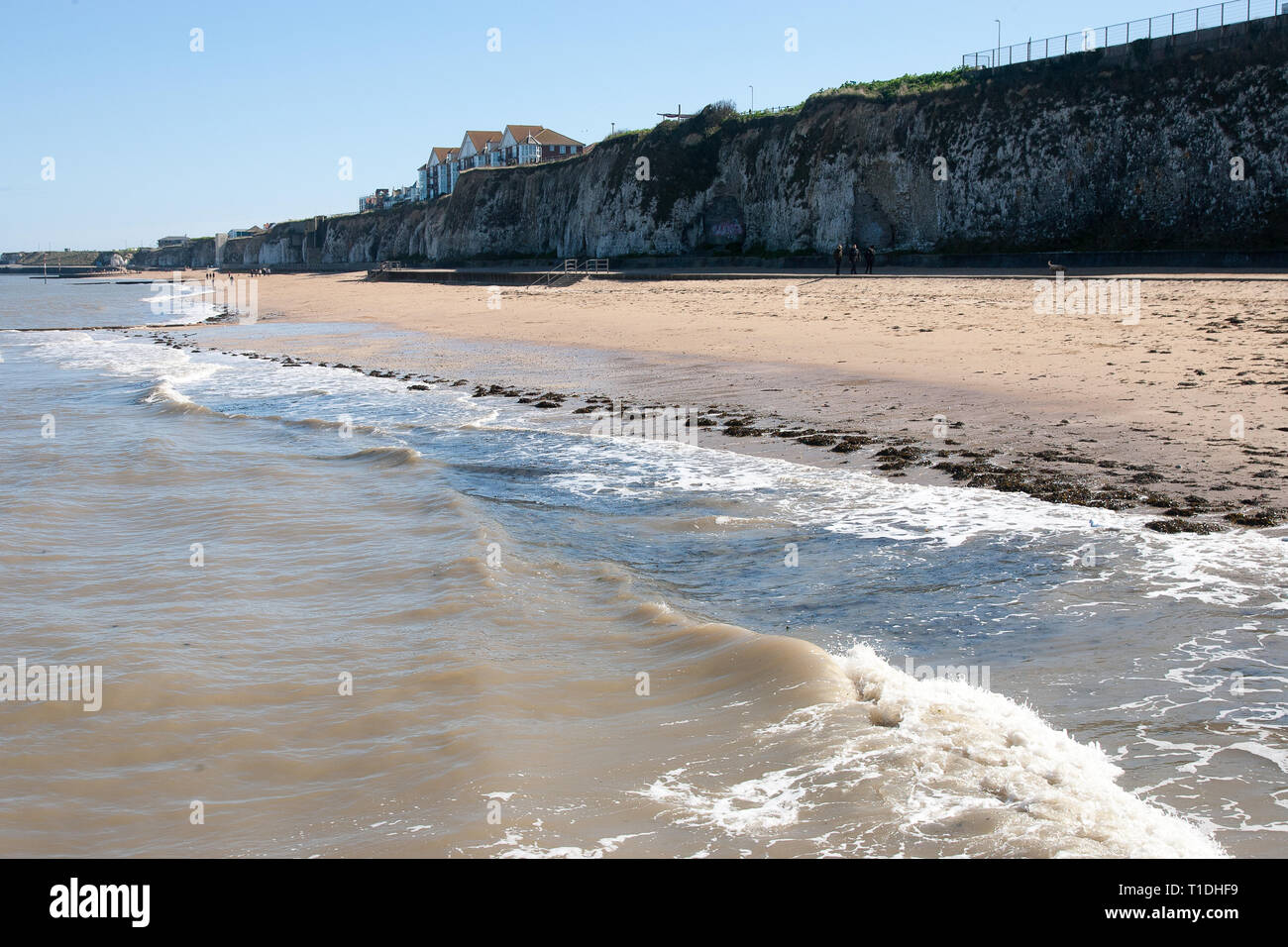 Cliffs margate hi-res stock photography and images - Alamy
