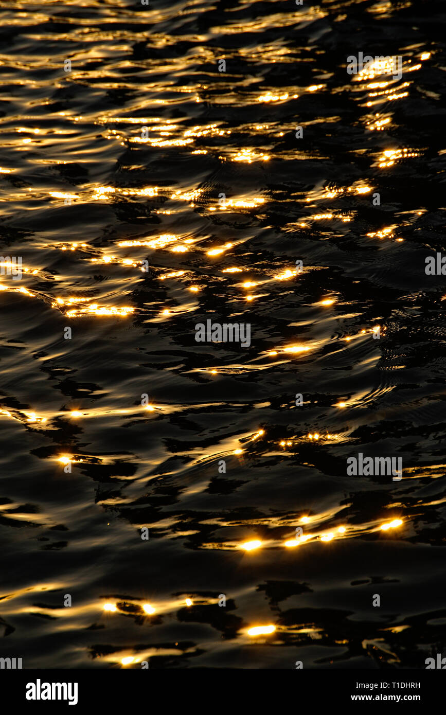 Highlights on water hi-res stock photography and images - Alamy