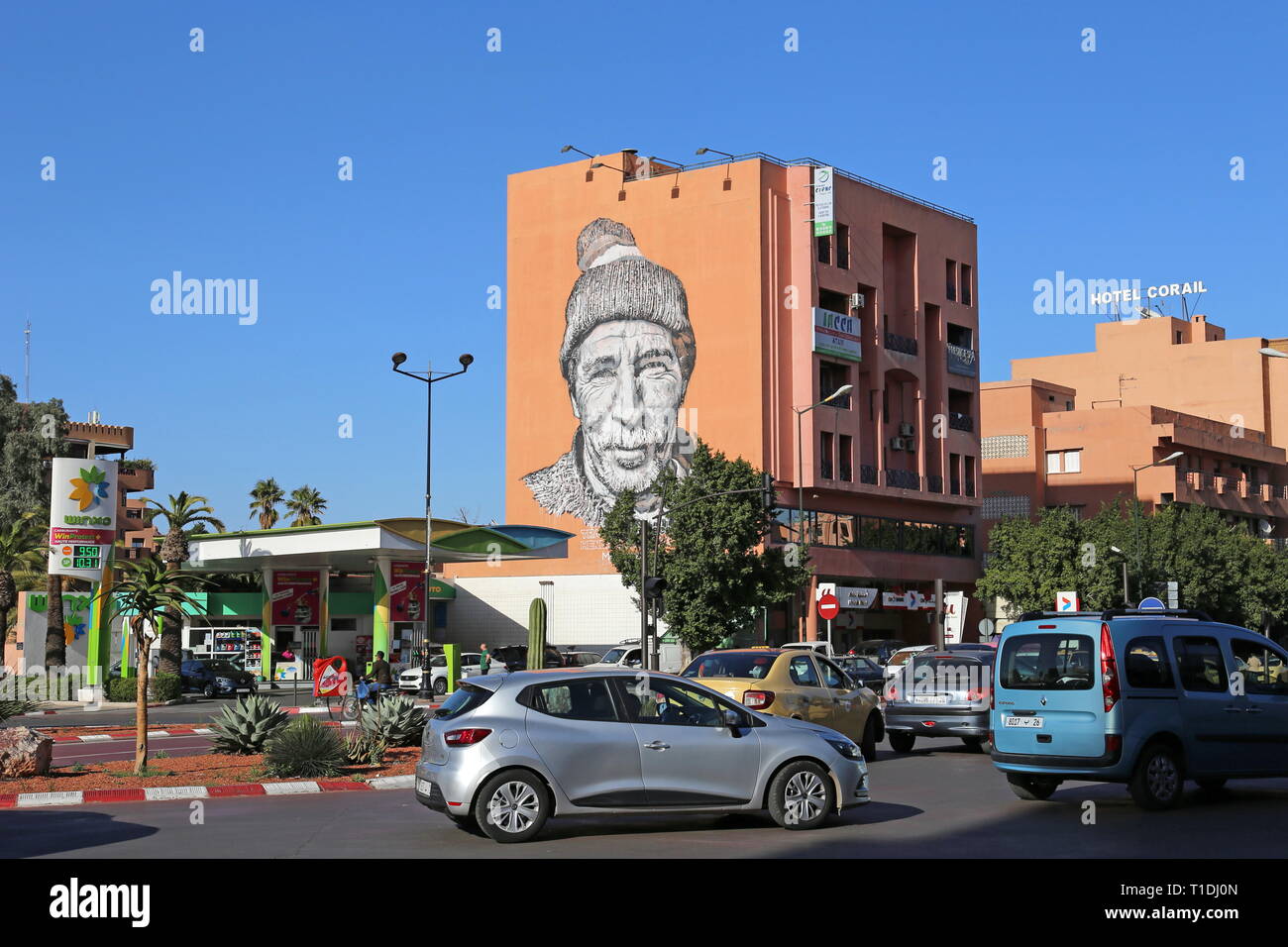 Aziz, the local mason, part of Hendrik Beikirch's 'Tracing Morocco ...