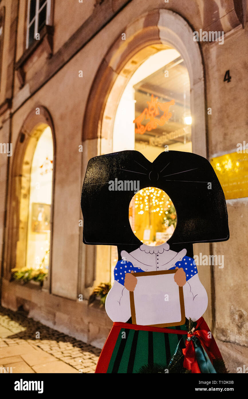 Alsatian female with traditional hat - put your head to take a photo in ...