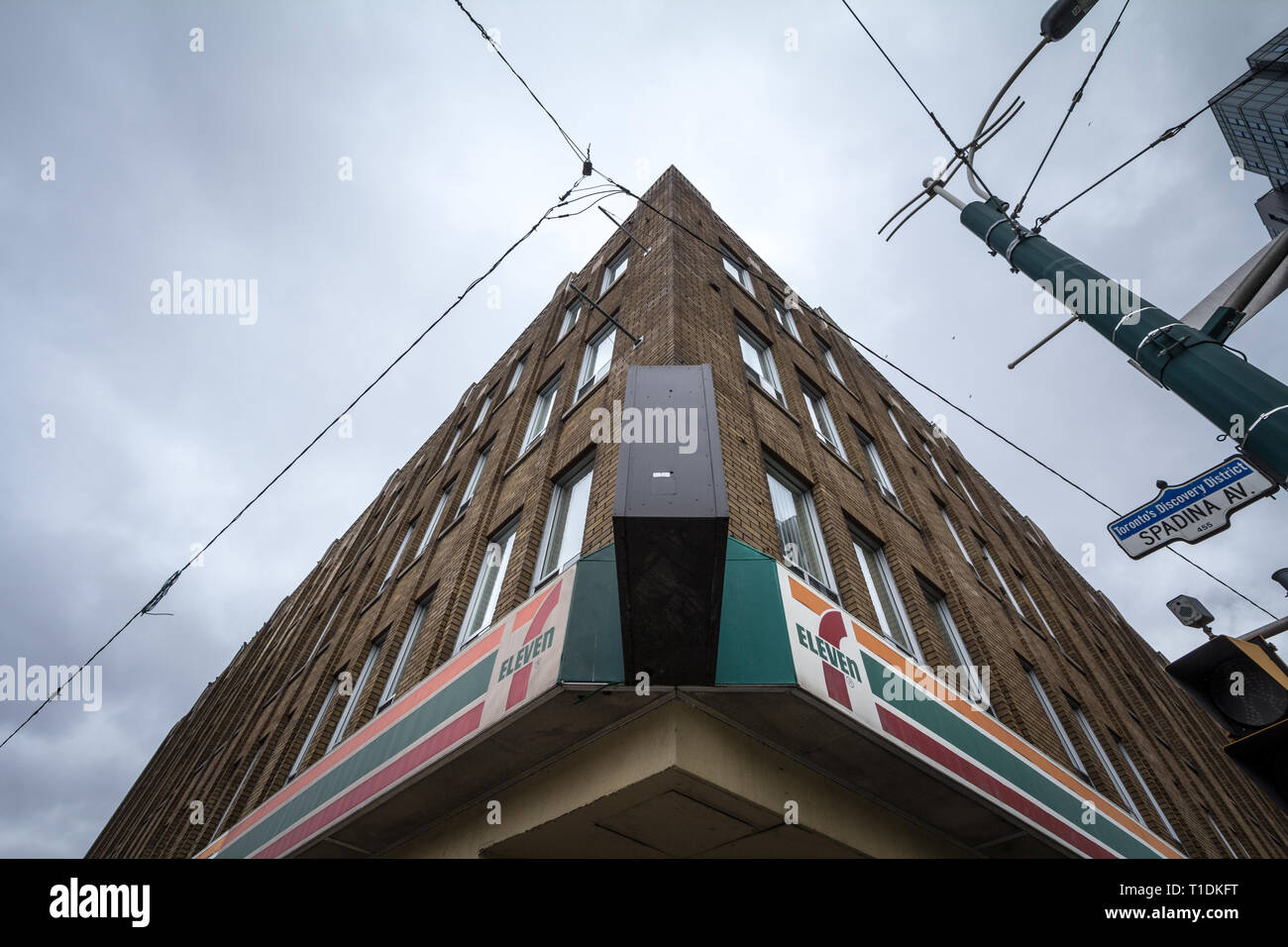 TORONTO, CANADA - NOVEMBER 13, 2018: 7 Eleven logo in front of their ...