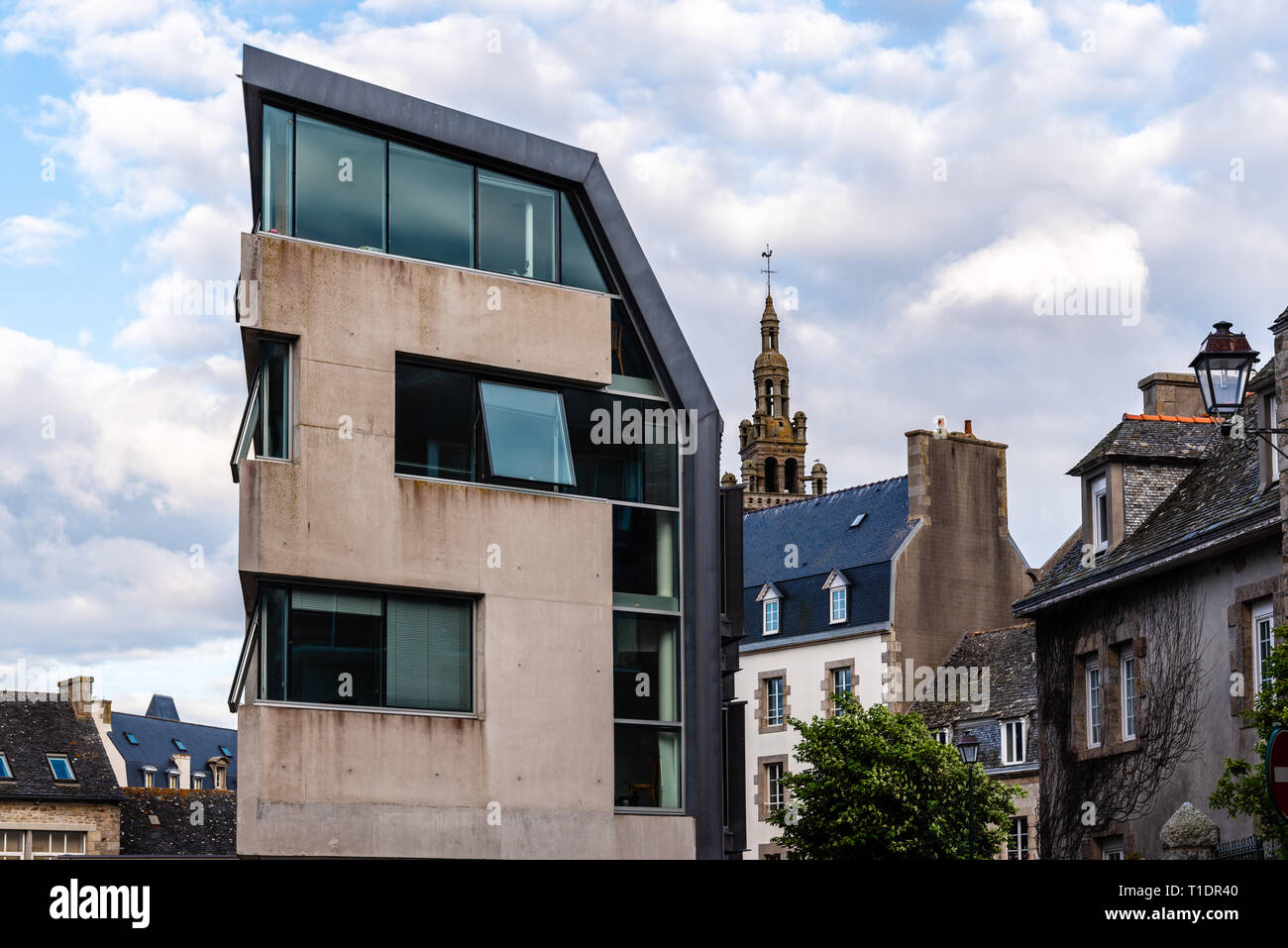 Roscoff town brittany france hi-res stock photography and images - Alamy