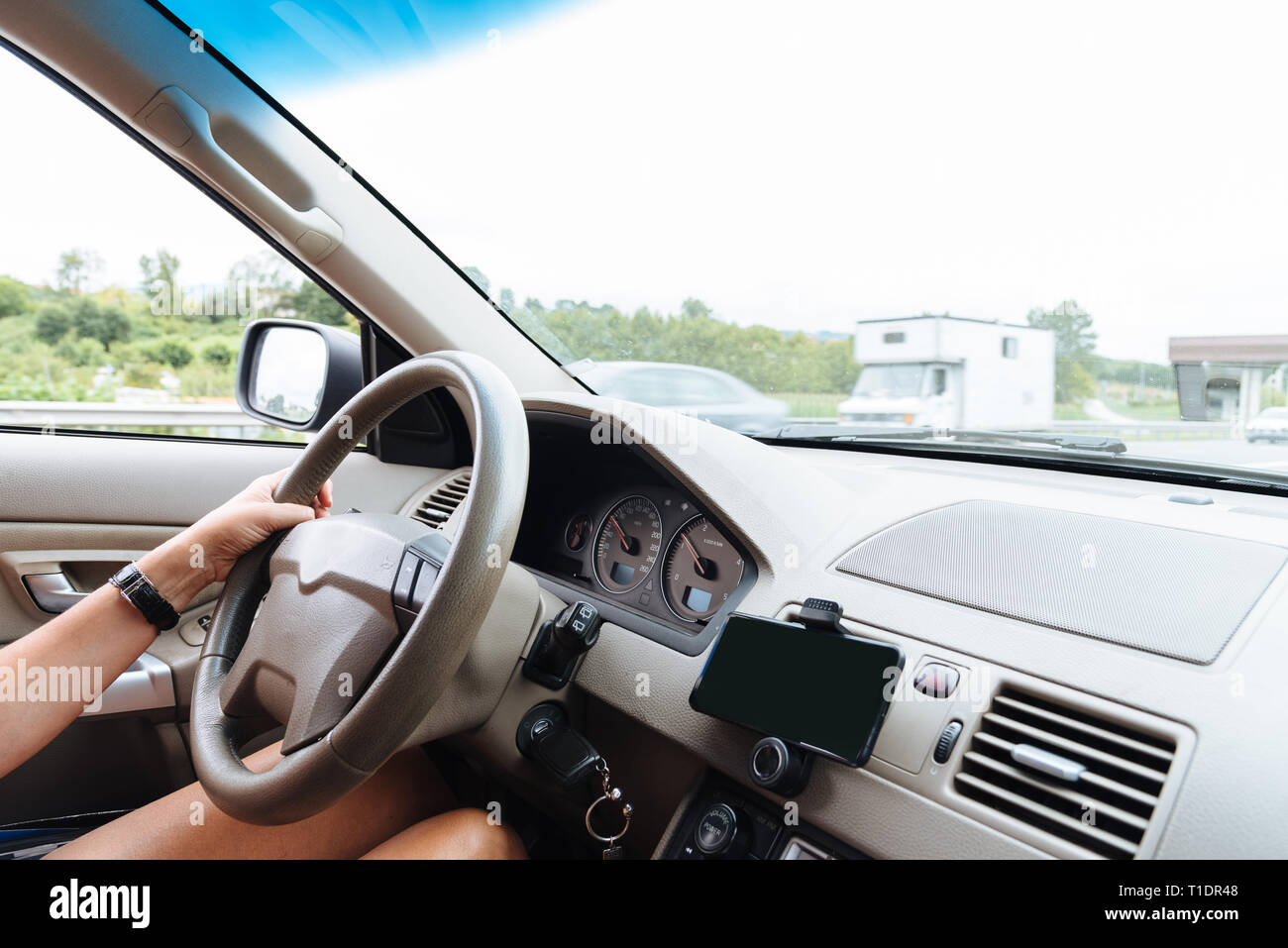 Confident driving hi-res stock photography and images - Alamy