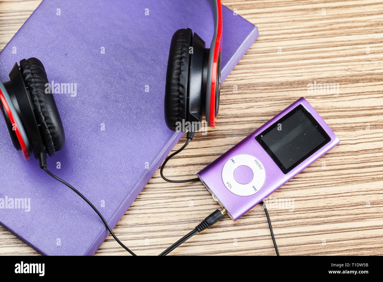 Audio fiction books hi-res stock photography and images - Alamy