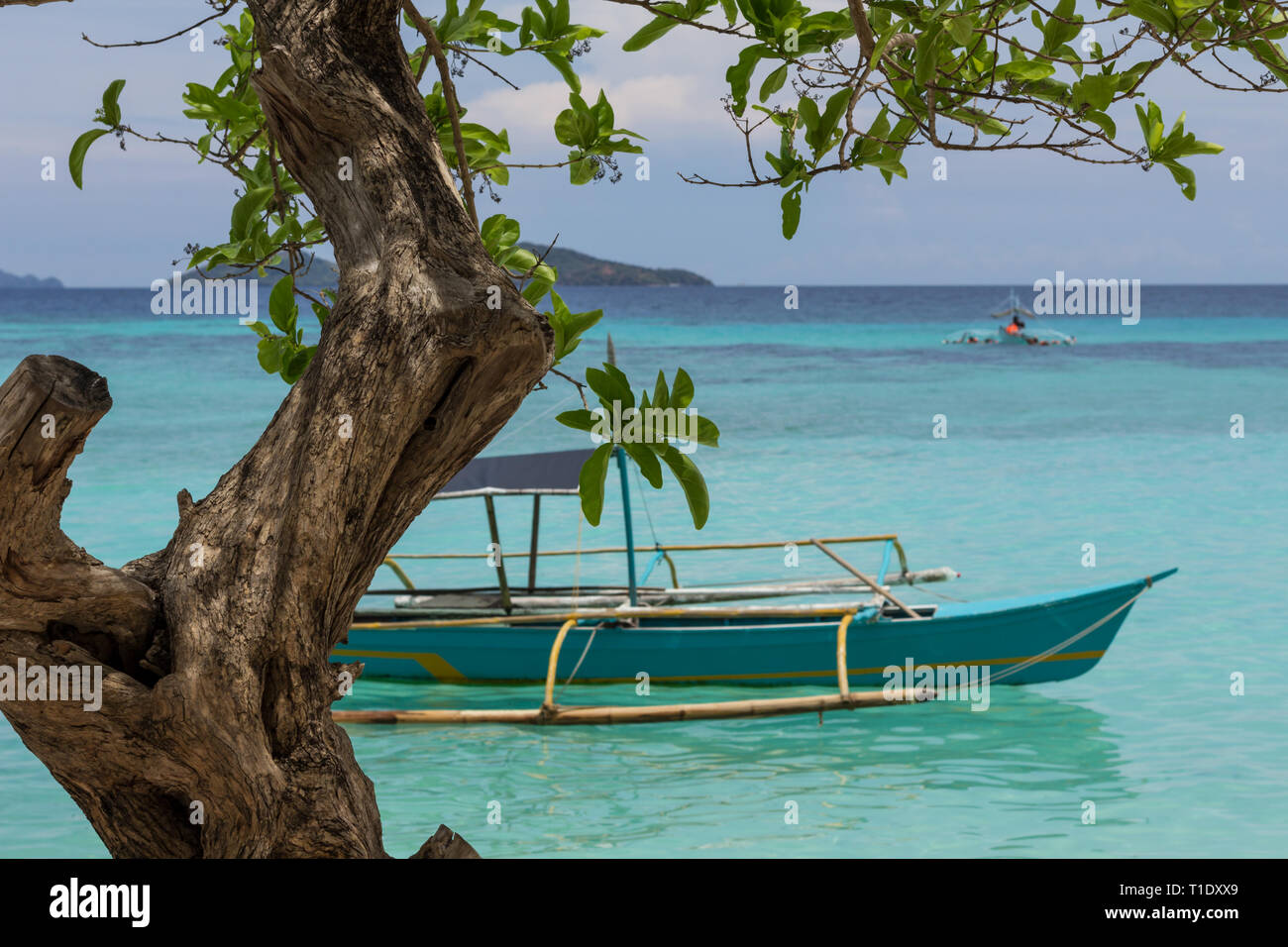 Boat In Turquoise Water In Palawan Stock Photo - Alamy