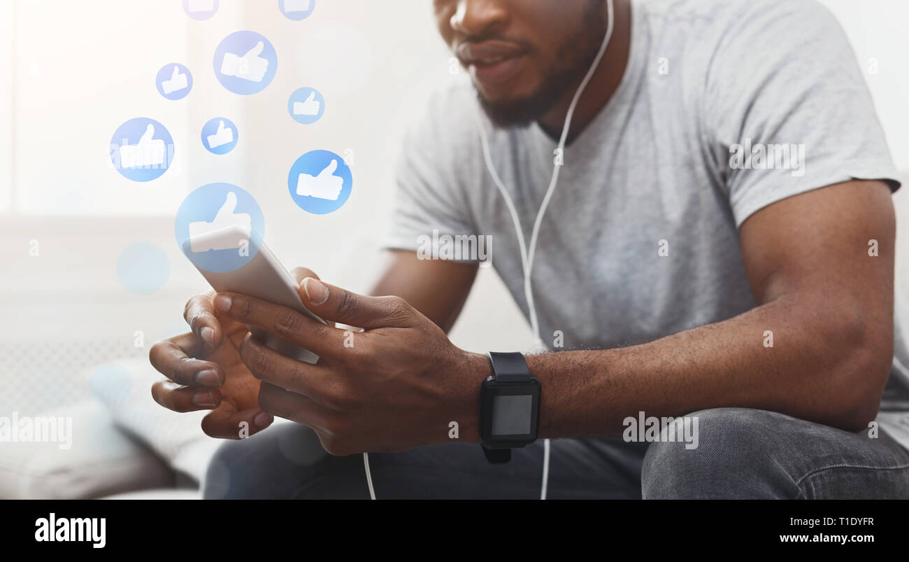 Online network icon hi-res stock photography and images - Alamy