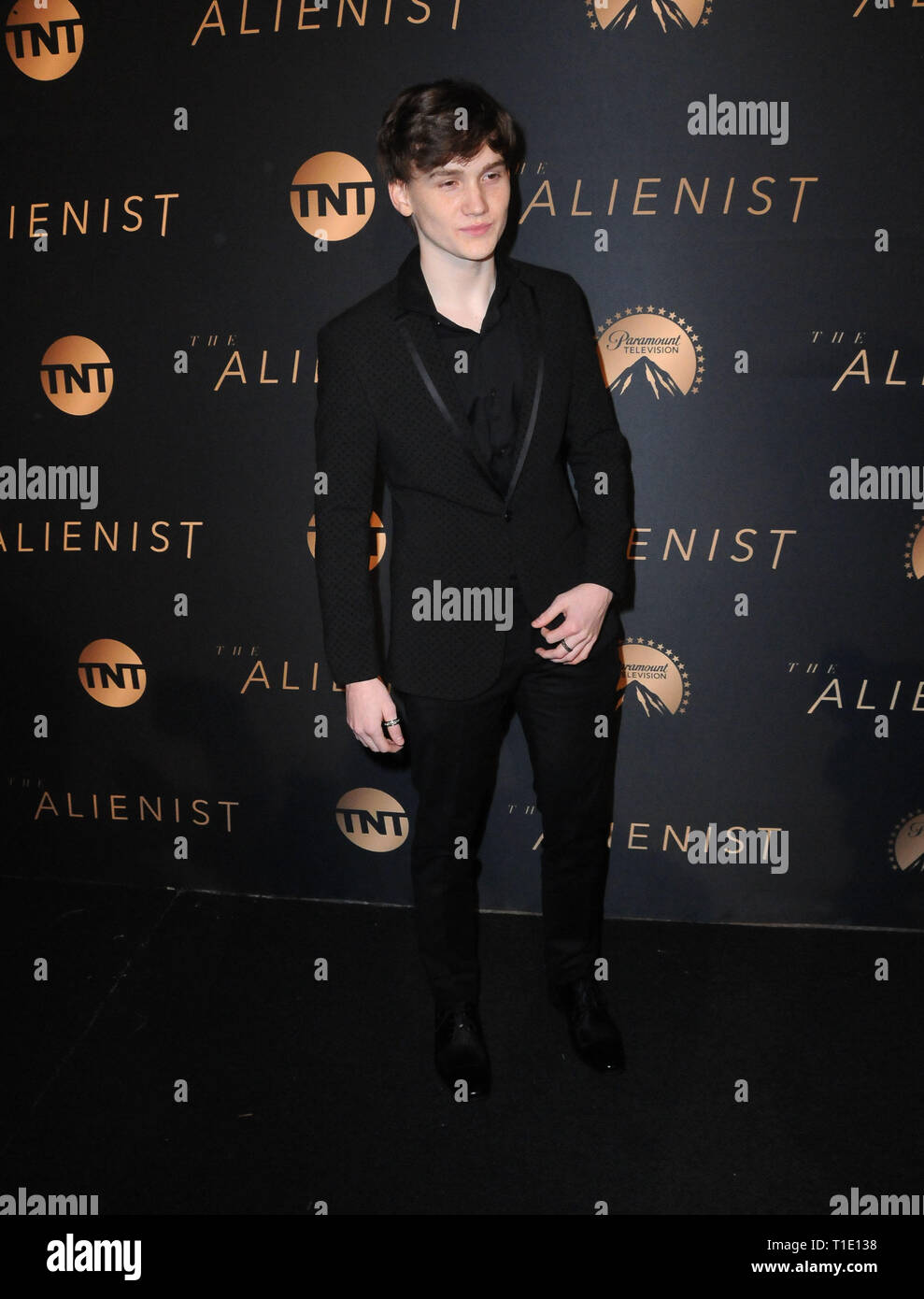 LOS ANGELES, CA - JANUARY 11: Actor Matt Lintz attends the Premiere of ...